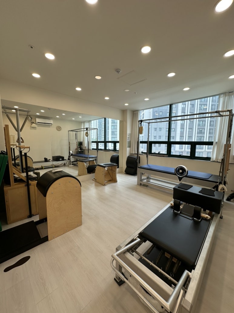 덕천동 필라테스 리운 기구필라테스 교정전문, 재활, 임산부필라테스 추천! : 네이버 블로그