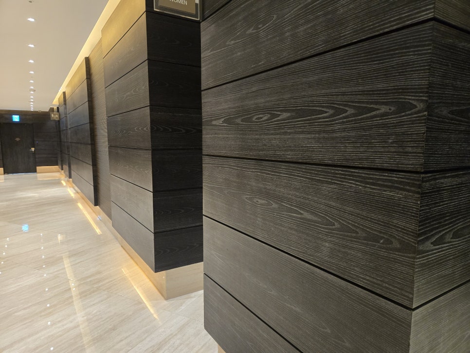 [현대디자인퍼니처] 호텔 고급 무늬목 판넬 제작 전문 업체! 자재부터 CNC, 판넬 제작, 마감, 가구제작까지 올인원시스템 ...