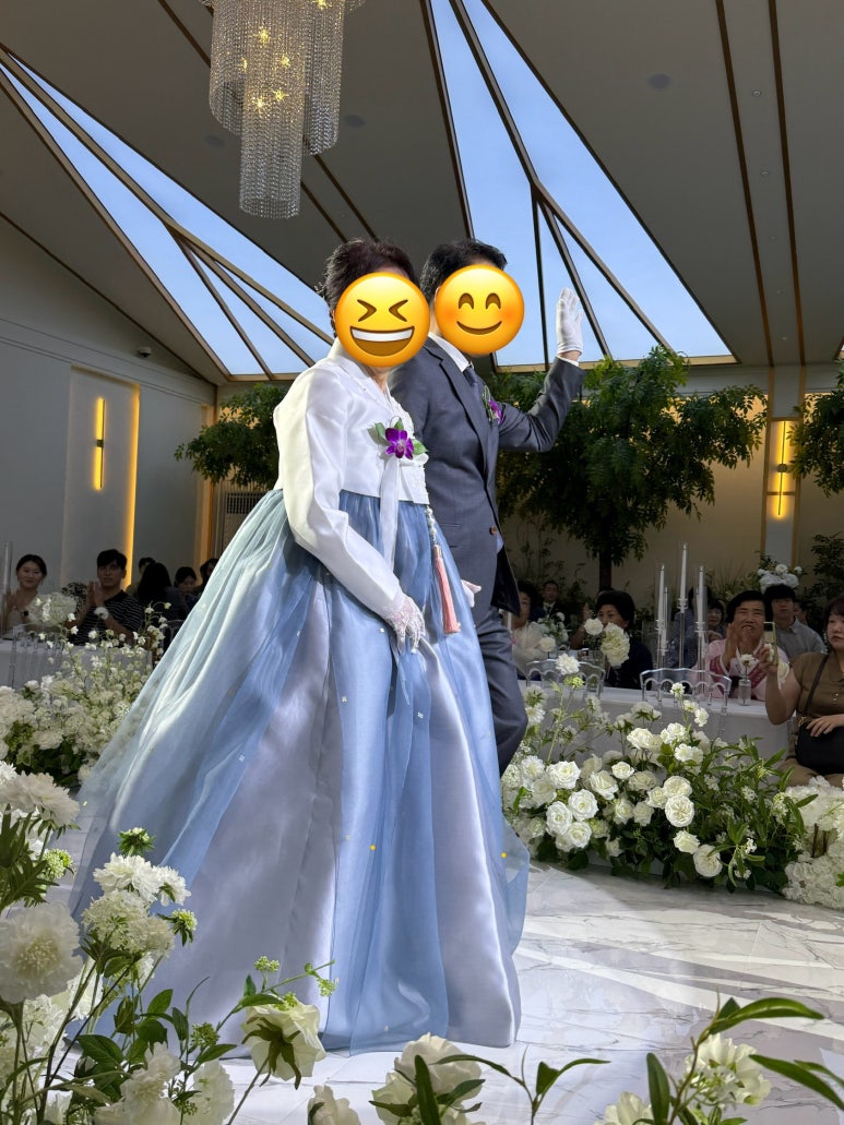 혼주 고객님 본예식 사진 : 네이버 블로그