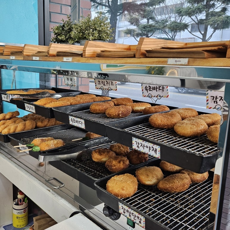 속초 간식 맛집 매장에서 직접 만드는 수제 고로케 고로케팩토리 네이버 블로그