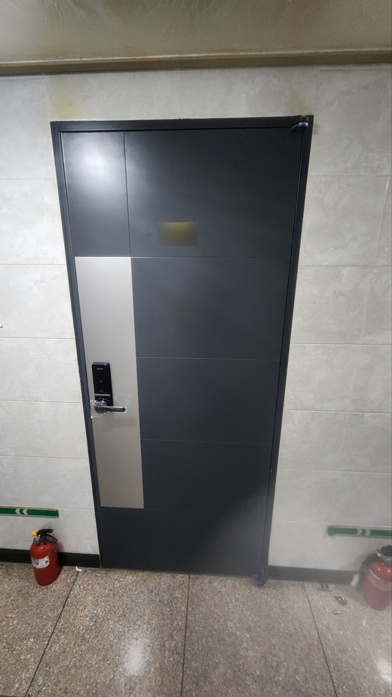 강동구 천호동 근방 빌라 현관문 파손으로 현관문 교체 및 도어락 설치 진행함. 방화문 수리 : 네이버 블로그