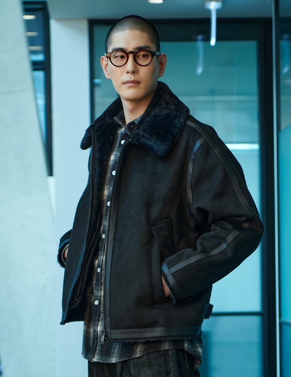 애드호크(ADHOC) 남성 베이직 무스탕 점퍼 | 투모로우바이투게더범규 무스탕 리뷰 및 사이즈 추천 : 네이버 블로그