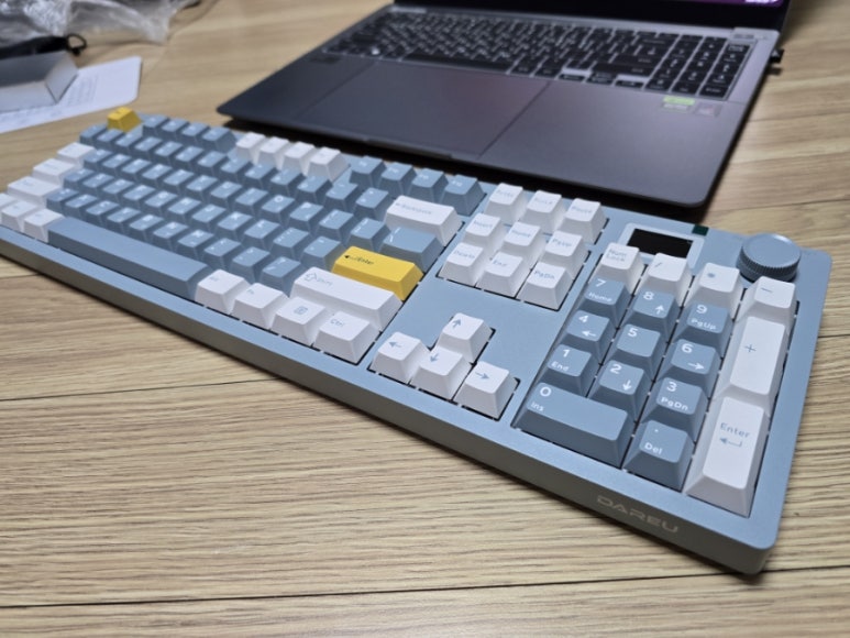 키보드 추천 다얼유 A104 PRO FLEX 첫 기계식 키보드인데 너무좋네요^^ : 네이버 블로그
