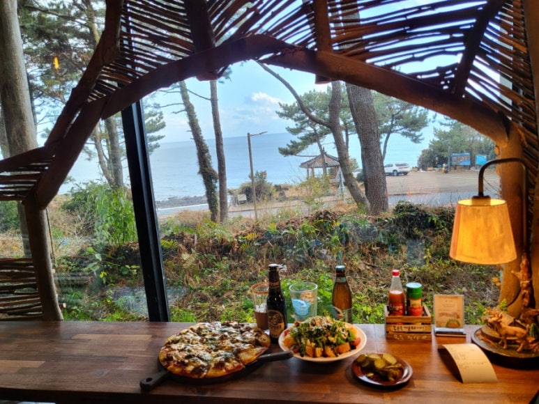 제주 서귀포 카페 로빙화 밤늦게까지 하는 피자 수제버거 맛집 네이버 블로그