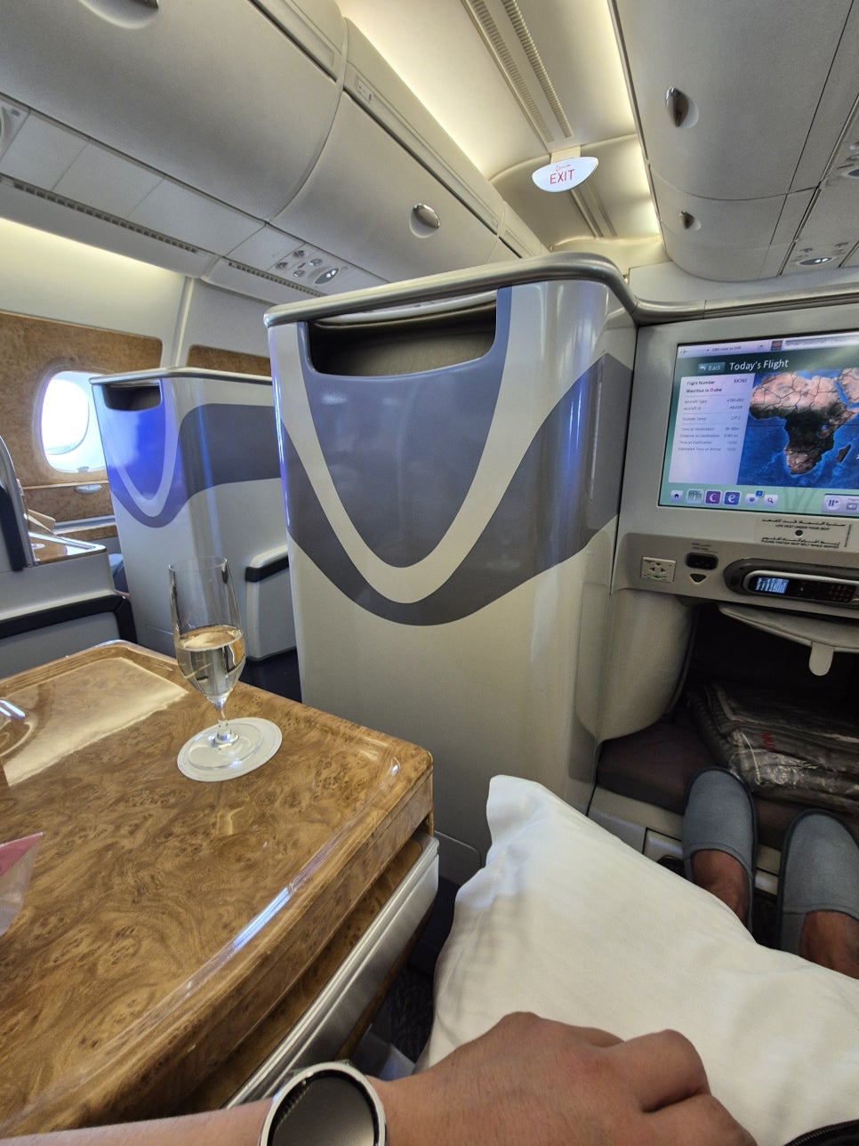 신혼여행 에미레이트 항공사 비지니스 후기(두바이, 모리셔스) 쇼퍼서비스 및 호텔제공 : 네이버 블로그