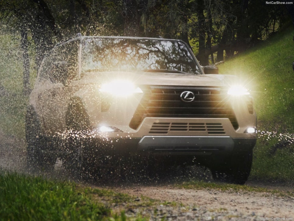 오프로드까지 확장! 렉서스 GX 550h 국내 출시 예고 : 네이버 블로그