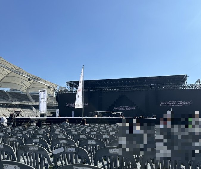 플로어 시야 업뎃 시야사진80개이상고양종합운동장 콘서트 공연 2층 3층 좌석 플로어 시야방해석 실제 시야 네이버 블로그