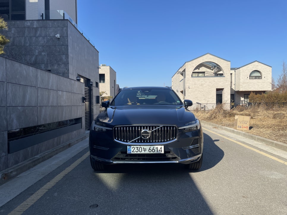 [시승기] 볼보 XC60 B6, 바래지 않는 1위의 품격 : 네이버 블로그