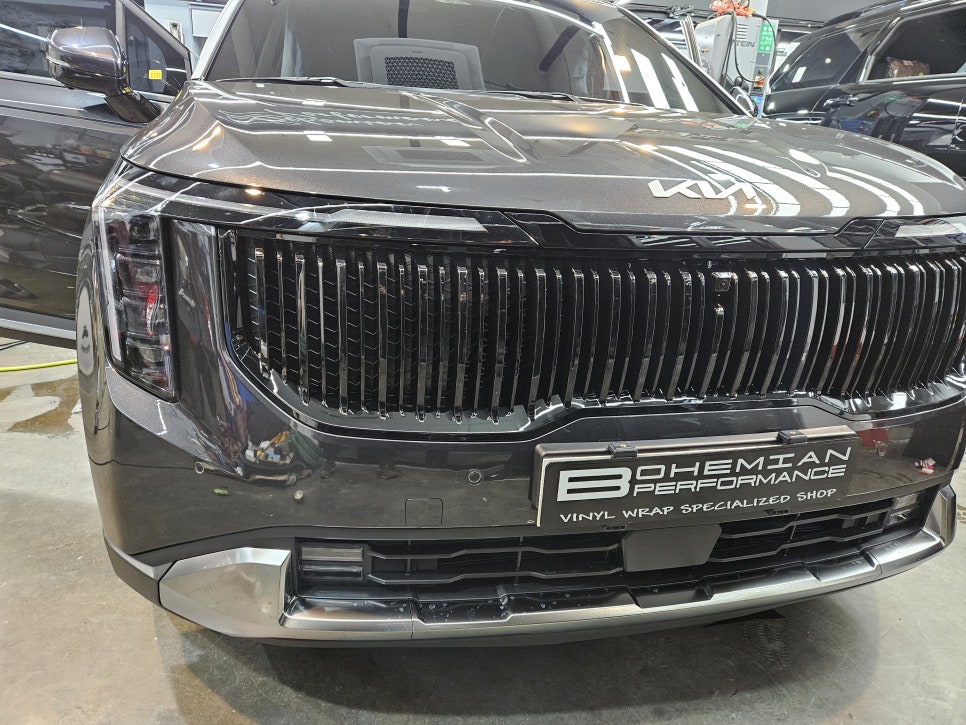 카니발 페이스리프트 KA4 PE 세로그릴 블랙 교체 장착 안산 화성 수원 : 네이버 블로그