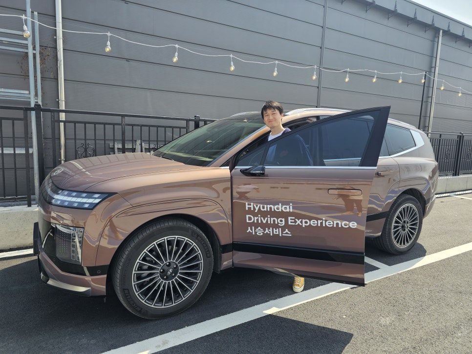 대형 SUV 전기차 현대 아이오닉9 캘리그래피 시승기. 뭐? 1회 충전으로 532km를 갈 수 있다고? 전기차 끝판왕 등장! : 네이버 블로그