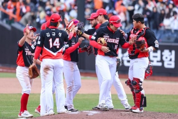 KBO 2025프로야구 정규시즌 경기일정 현재구단순위표 3월 10개구단 개막 후 8경기 승패결과 상대전적 : 네이버 블로그