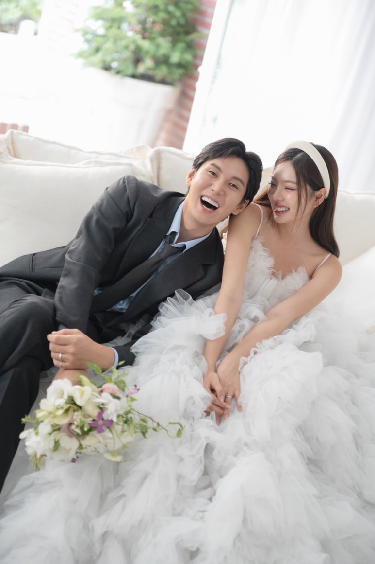 웨딩 스튜디오 | 어바웃제인 𝗔𝗯𝗼𝘂𝘁 𝗝𝗮𝗻𝗲 𝟐𝟎𝟐𝟔 𝑵𝒆𝒘 𝑷𝒐𝒓𝒕𝒇𝒐𝒍𝒊𝒐 : 네이버 블로그