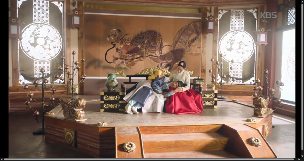 '아름다운 결말' KBS2 수목드라마 7일의 왕비 등장인물 박민영 연우진 웨이브 슬픈 한국 청춘 로맨스 설레는 로코 달달한 멜로 퓨전 사극 수요일 목요일 연애 드라마 추천 ...