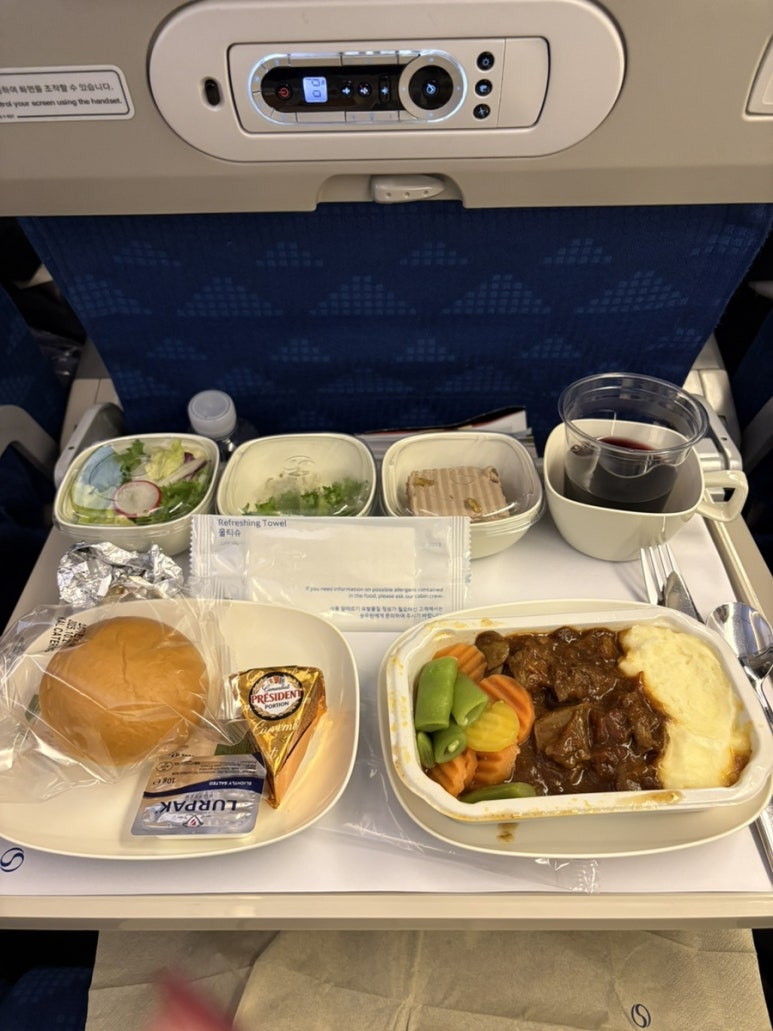 ️ [대한항공 후기 ①] 인천 → 런던 KE907 실제 탑승 후기 (좌석·비행시간·기내식 완전 정리) : 네이버 블로그