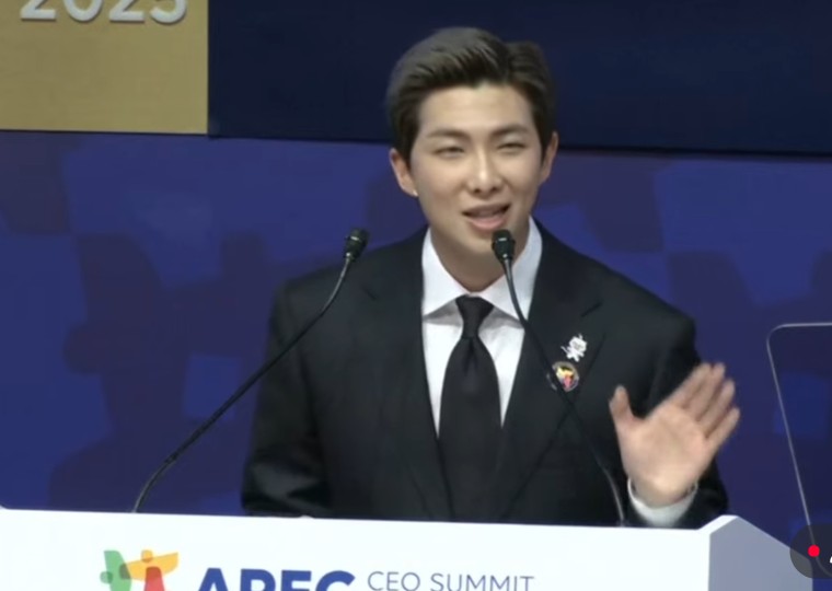 RM - APEC 'CEO 서밋' 기조 연설 사진.영상10.29 : 네이버 블로그