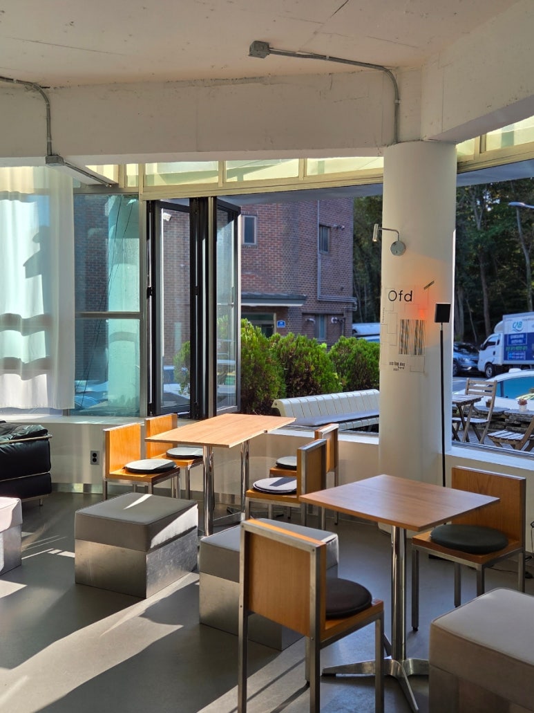 주차가 편한 율동공원 근처 감성카페 추천 - 오에프디(ofd) 카페 : 네이버 블로그