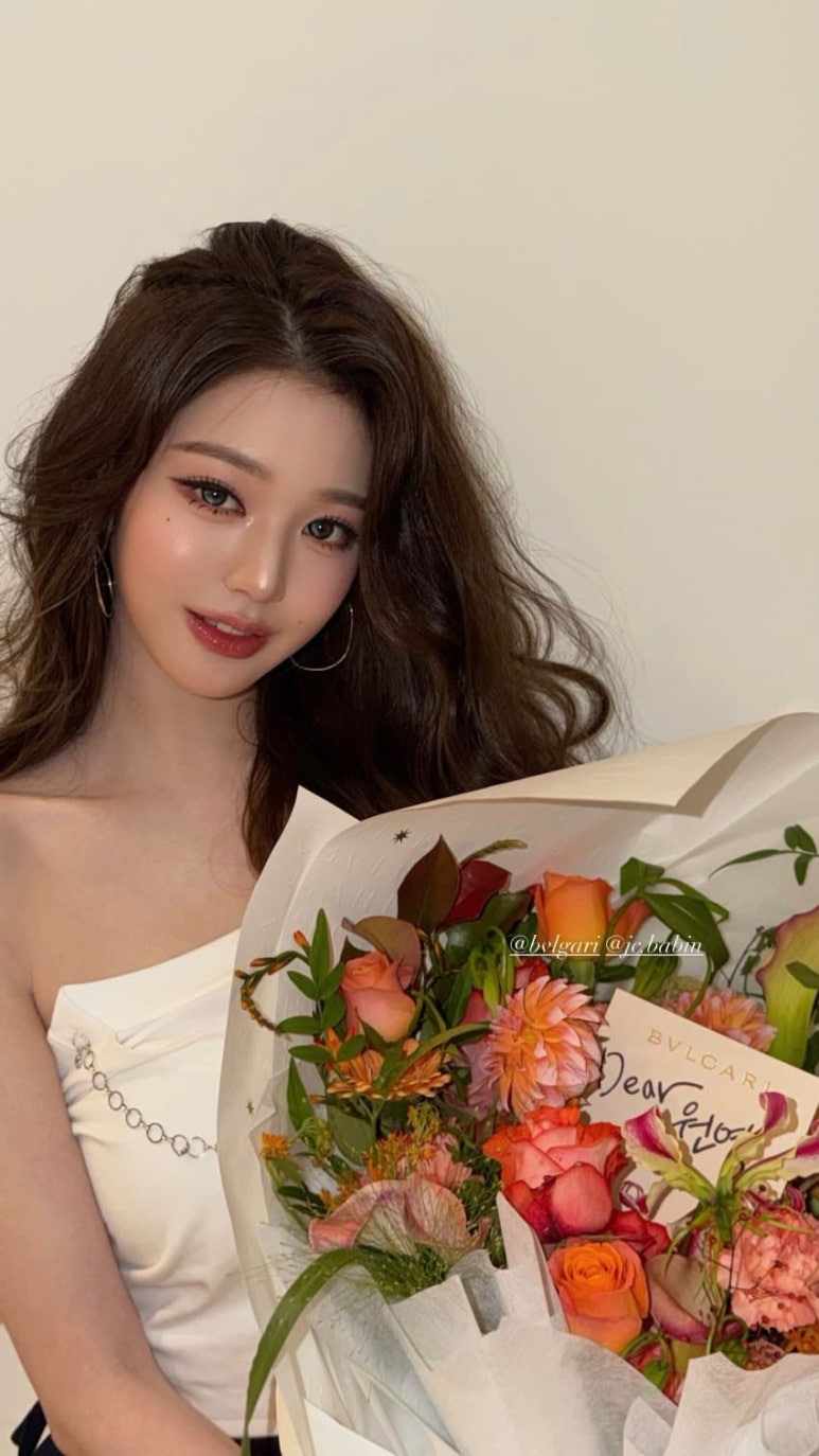 251101 장원영 인스타그램스토리 업! : 네이버 블로그