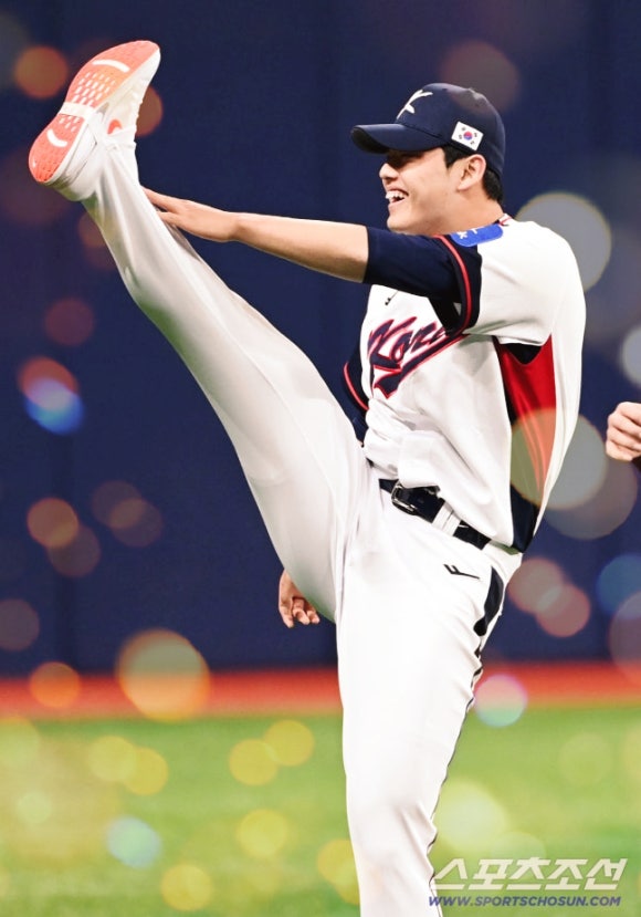 162km 신기록 세우더니, 충격의 140km 직구...몸에 문제 있는 것 아닌가, 대표팀에선 어떻게? [고척 현장] : 네이버 블로그