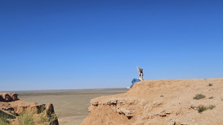 [했지 in 몽골_3일] 몽골 gobi mirage lodge / 바양작 트래킹 / 9월초 바양작 옷차림 추천 / 바양작 낙타 ...