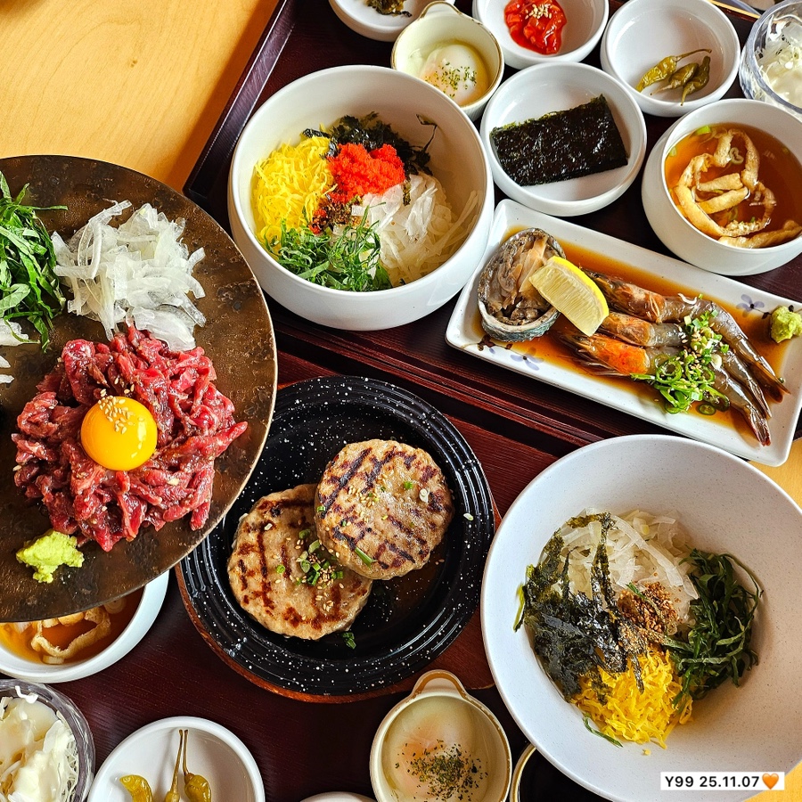 경주 황리단길 한식 맛집 "소소함박" 대릉원뷰 한옥에서 먹는 숯불함박, 전복새우장 : 네이버 블로그