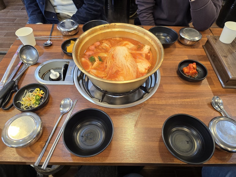 정자동 맛집] 원조명동찌개마을 : 네이버 블로그