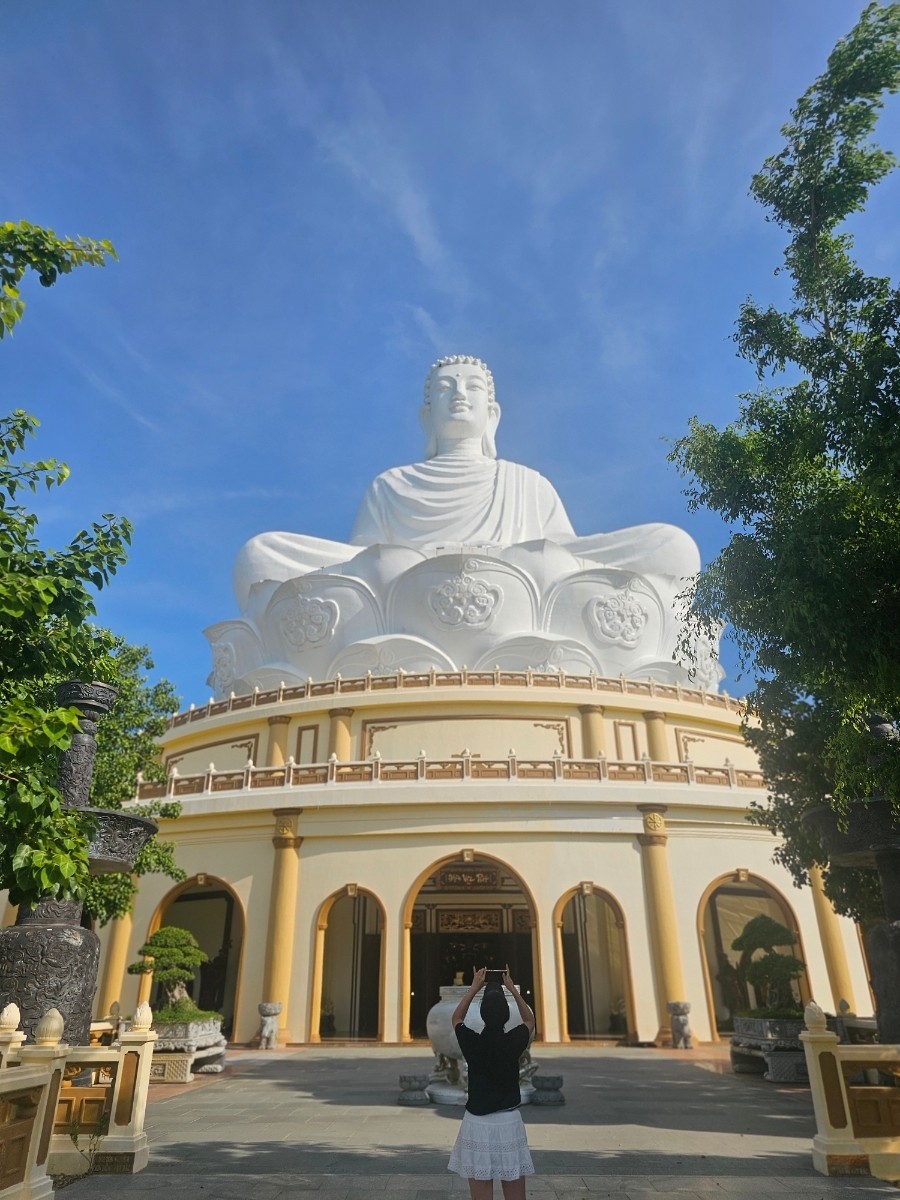 [꾸이년 추천 명소] 린퐁-옹누이 사원(Linh Phong -Ông Núi Temple ) 600계단+거대부처님+현타=3콤보 뷰 ...