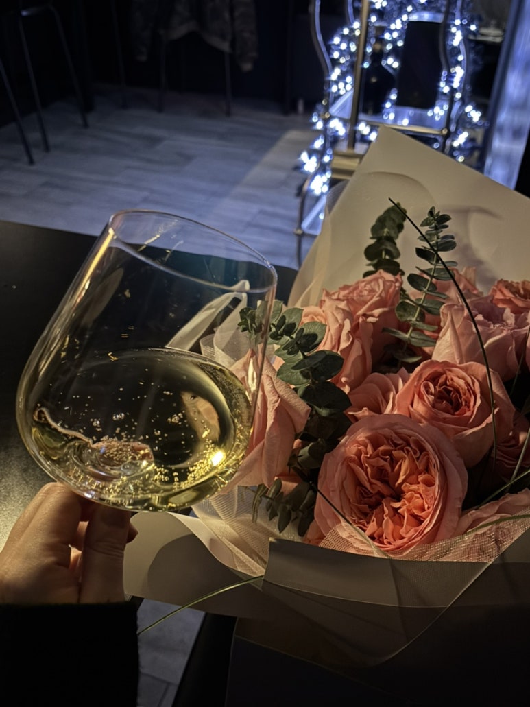 FRAMER 프레이머 용산 해방촌 루프탑 와인바 : 네이버 블로그