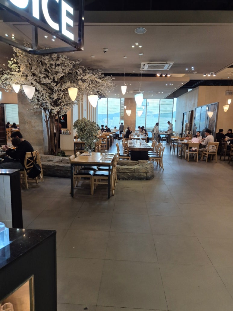 대전 프리미엄 뷔페 베스타 칠순 가족모임 생일파티 추천 : 네이버 블로그