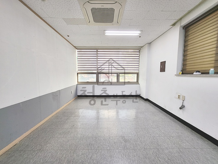 대전 장대동 접근성 좋고 냉난방기 완비된 무권리 칸막이 사무실 임대 : 네이버 블로그