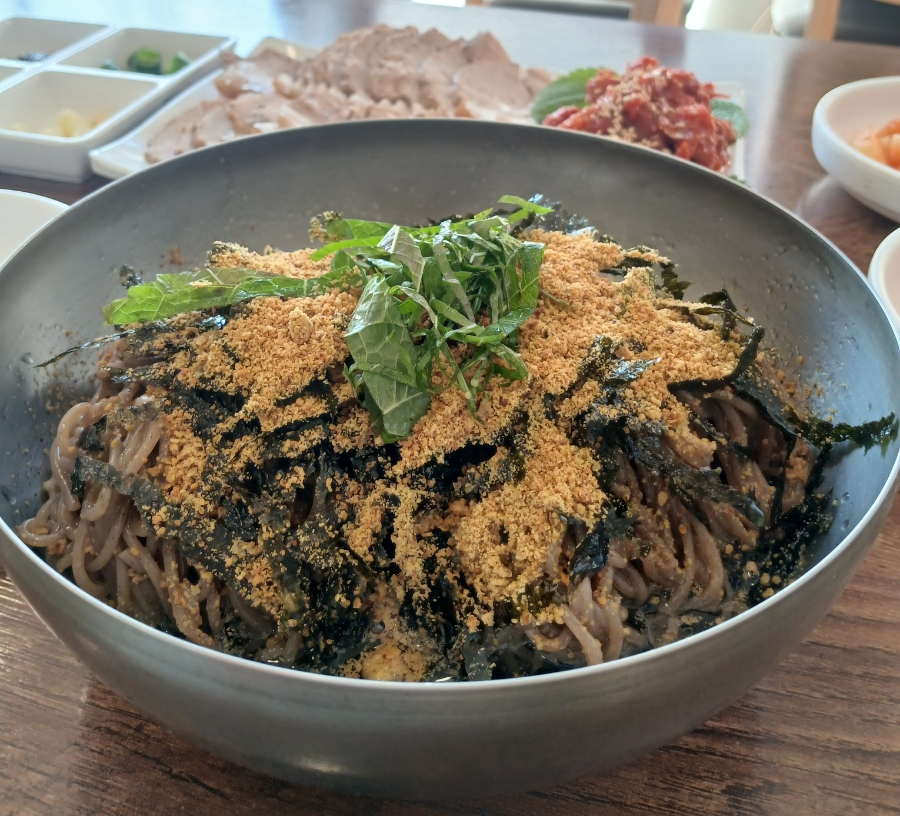 [계양구맛집] N번째방문 막국수 추천 강원평창오대산막국수/ 수육 감자옹심이 : 네이버 블로그