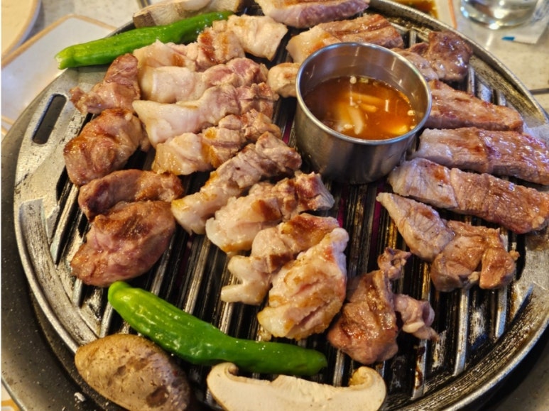 서귀포 돈사향 올레시장본점 올레시장 근처 서귀포 흑돼지 특수부위 맛집 : 네이버 블로그