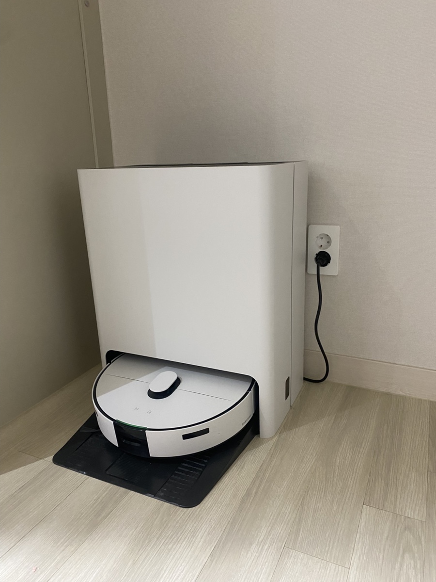 삼성전자 비스포크 스팀 로봇청소기 VR7MD96516G 내돈내산 후기 : 네이버 블로그