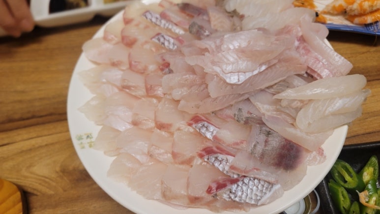 천상 철이네생선구이포차! 회식으로 가기 좋은 가성비 횟집 : 네이버 블로그