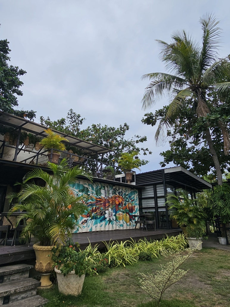 [혼자 여행] 보홀 7일 차 - Gerry's Grill (게리스그릴), BQ mall, 카페 Kapehuan Colodrome : 네이버 블로그