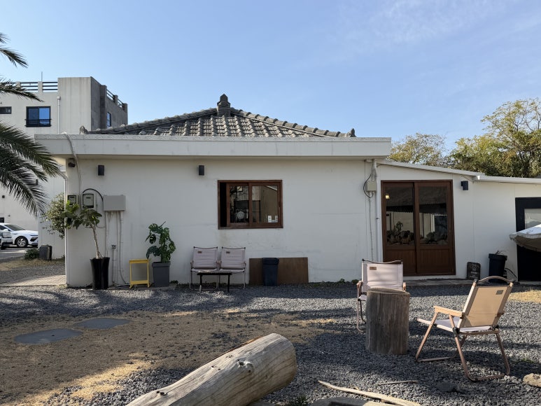 엄마랑 겨울제주여행 part.1 (해비치호텔 오션뷰 수페리어트윈룸/런던베이글뮤지엄/카페 미르담/먹돌고기국수 본점/제주촌집 ...