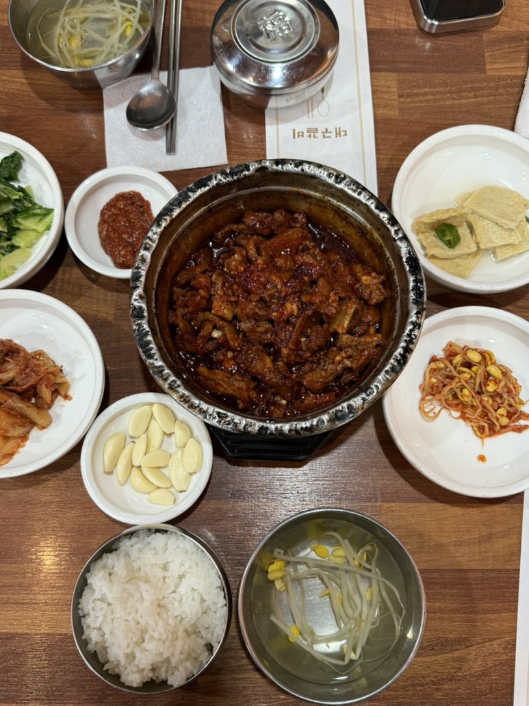 알싸하고 매운 갈비찜이 맛있는 경주 대구갈비 / 현지인 맛집 경주 대구갈비 / 경주 대구갈비 본점 : 네이버 블로그