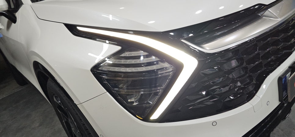 디 올 뉴 스포티지 NQ5 데이라이트 황변 수리 주간주행등 DRL 점등 불량 문제 해결 : 네이버 블로그