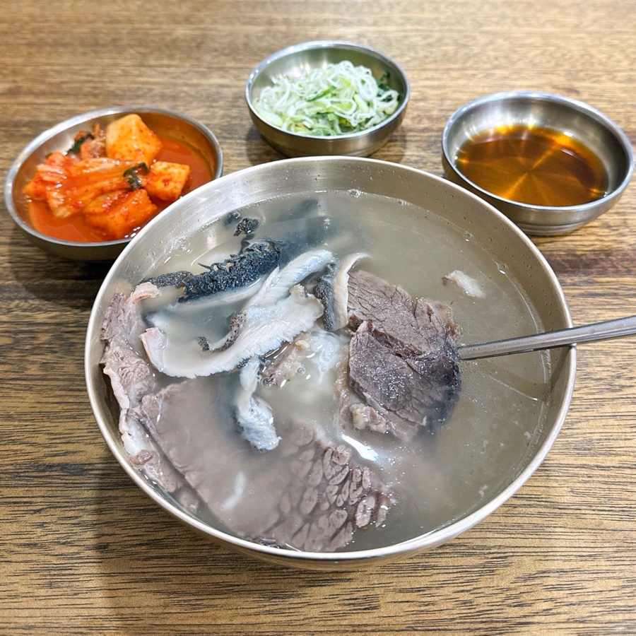 을지로역 빕그루망 오래된 노포 국물이 깔끈한 곰탕 맛집 하동관 명동본점 : 네이버 블로그