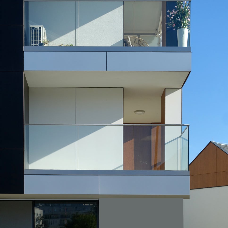 유리난간, 정말 안전할까? 오스카 클리어 라인으로 보는 안전난간 기준 : 네이버 블로그