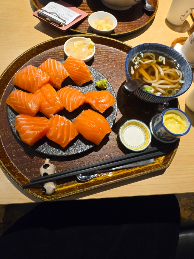 대구동성로 연어맛집/토모루스시 : 네이버 블로그