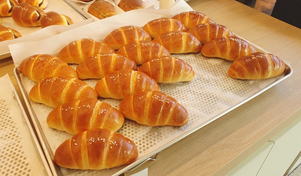 빽다방빵연구소 소금빵 고메버터 3천 원 화정DT점 : 네이버 블로그