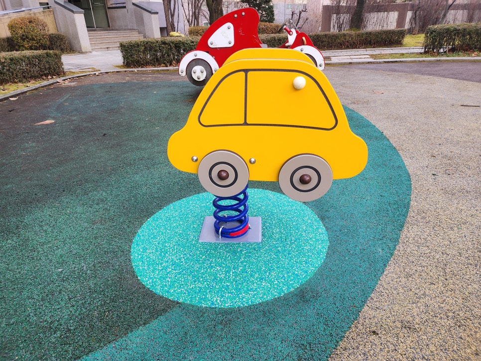 일산 하늘마을 2단지 놀이터 HDPE 스프링 흔들말 설치 : 네이버 블로그