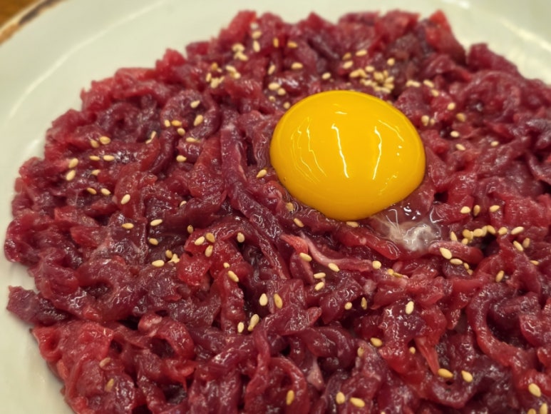 종로5가역 / 광장시장 육회 맛집 형제육회 본점 : 네이버 블로그