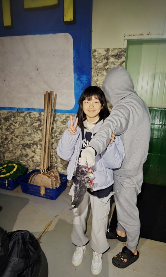 배우가 잡은 우럭이 : 네이버 블로그