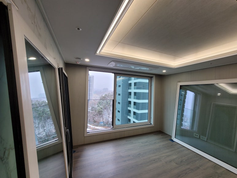 인천 두산위브더센트럴 프리미엄 입주청소로 마법 같은 변화를, OOOO 다 나가 있어! : 네이버 블로그