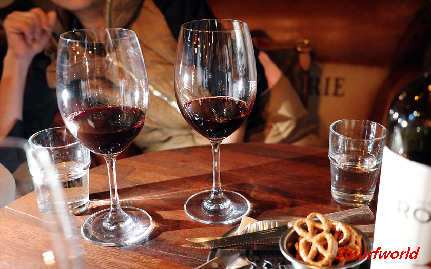 Bar 420 - [관수동] 골목안에 숨어 있는 포르투칼와인과 함께 하는 2차 : 네이버 블로그