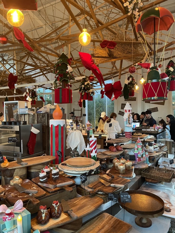 용인 카페 추천 :: “기로띠” 크리스마스 분위기 낭낭한 베이커리 카페, 크리스마스 데이트 명소 : 네이버 블로그