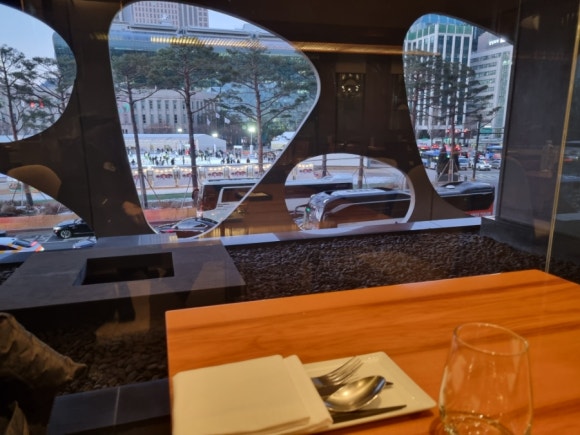 고요하고 차분한 분위기속 식사(더플라자 세븐스퀘어 방문후기) : 네이버 블로그