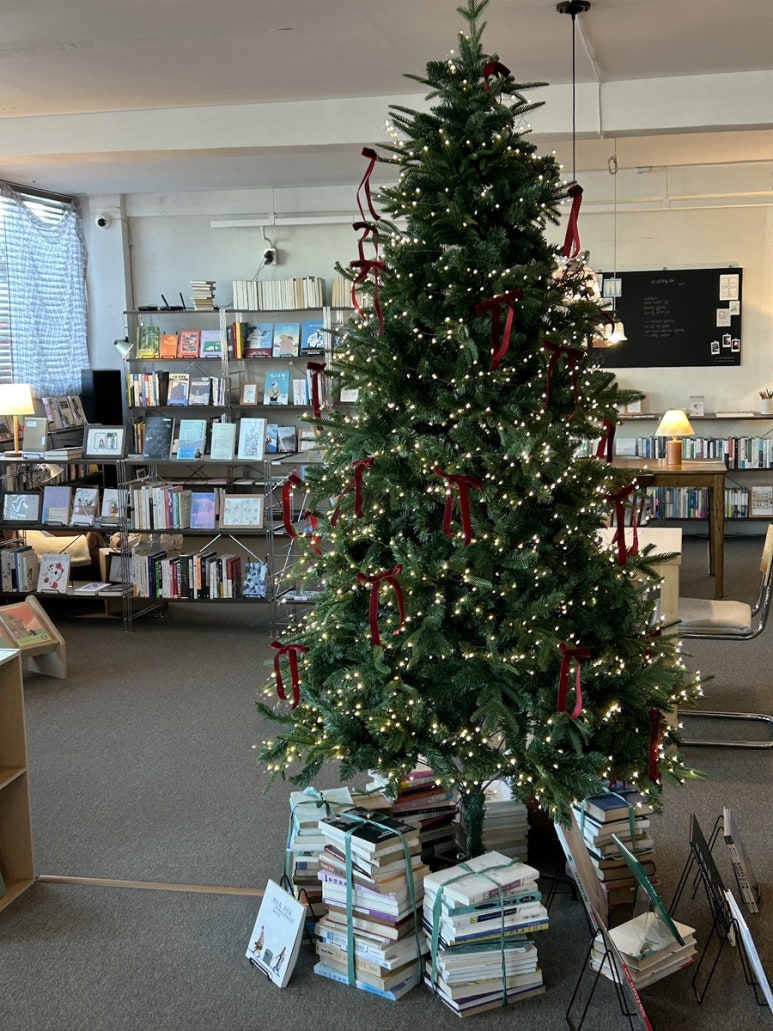 여기에서 하루종일 책 읽고 싶댜💭 : 네이버 블로그