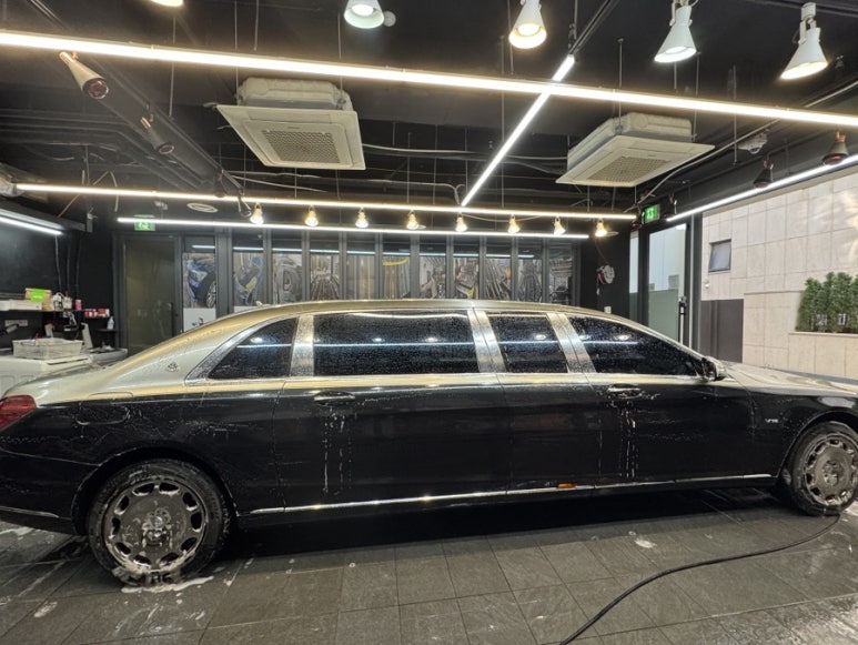 벤츠 마이바흐 s680 풀만 v12 디테일링 관리 "WASH9" 여기서 👈 : 네이버 블로그